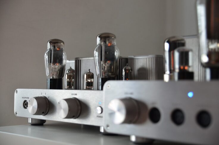 WOO AUDIO WA2 VS WOO AUDIO WA22 (G1) REVIEW: THE BEAUTY AND THE BEAST ...