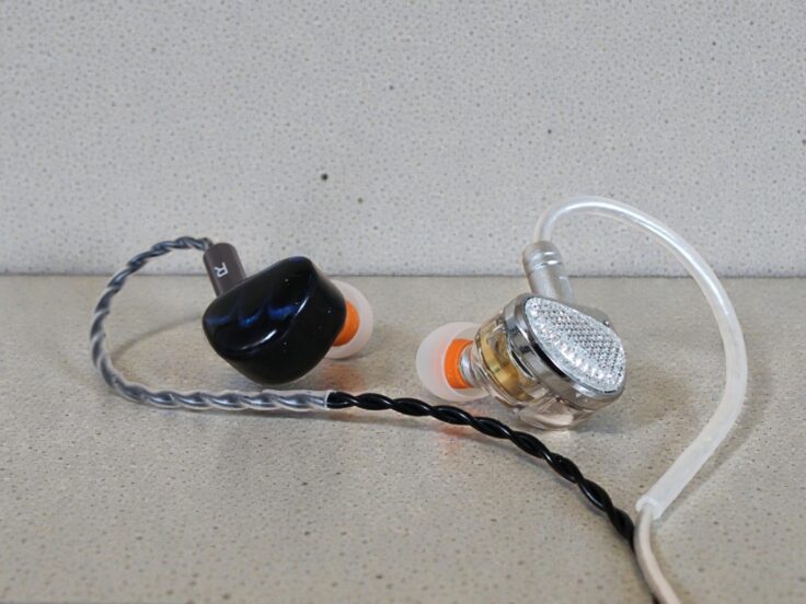 EARACOUSTIC AUDIO STA-K vs KIWI EARS CADENZA Comparison Review – The ...